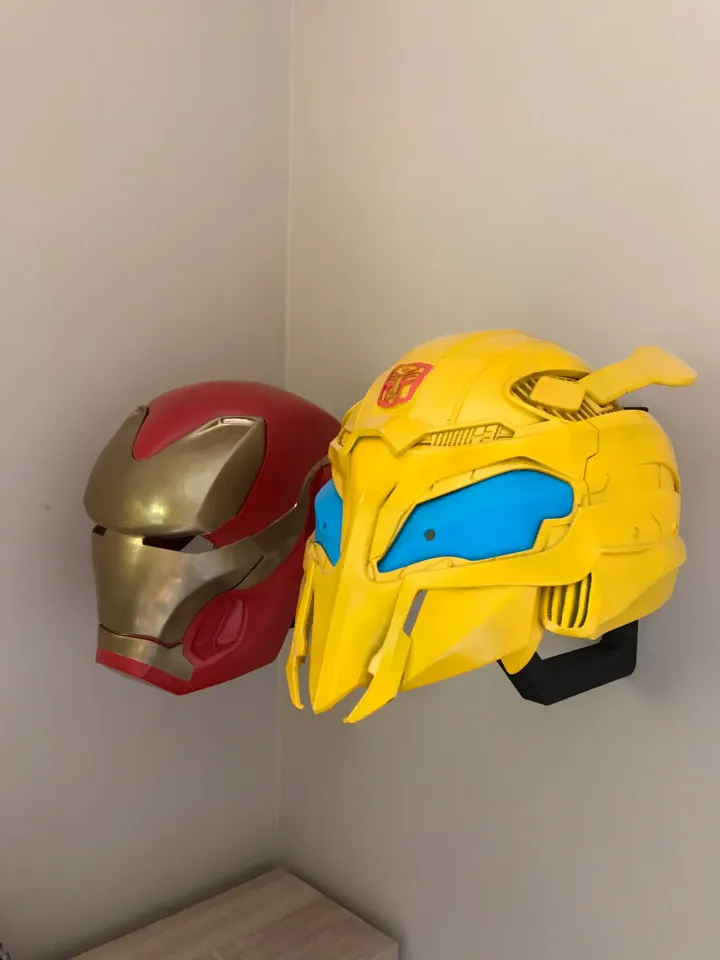 Helmet Wall Hanger (remix) by medyk3D | Download free STL model ...