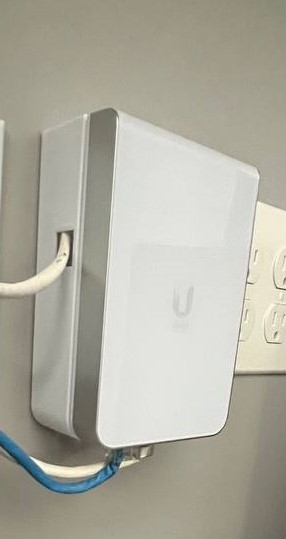 UniFi6 In-Wall Wall Mount Spacer U6-IW-US by shayne | Download free STL ...