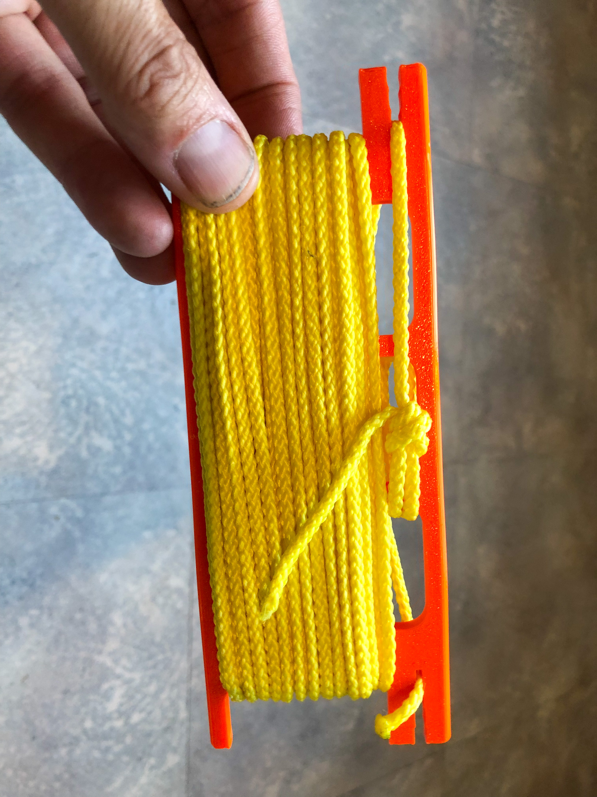 Spool for rope or tent guyline by Frederik | Download free STL model ...