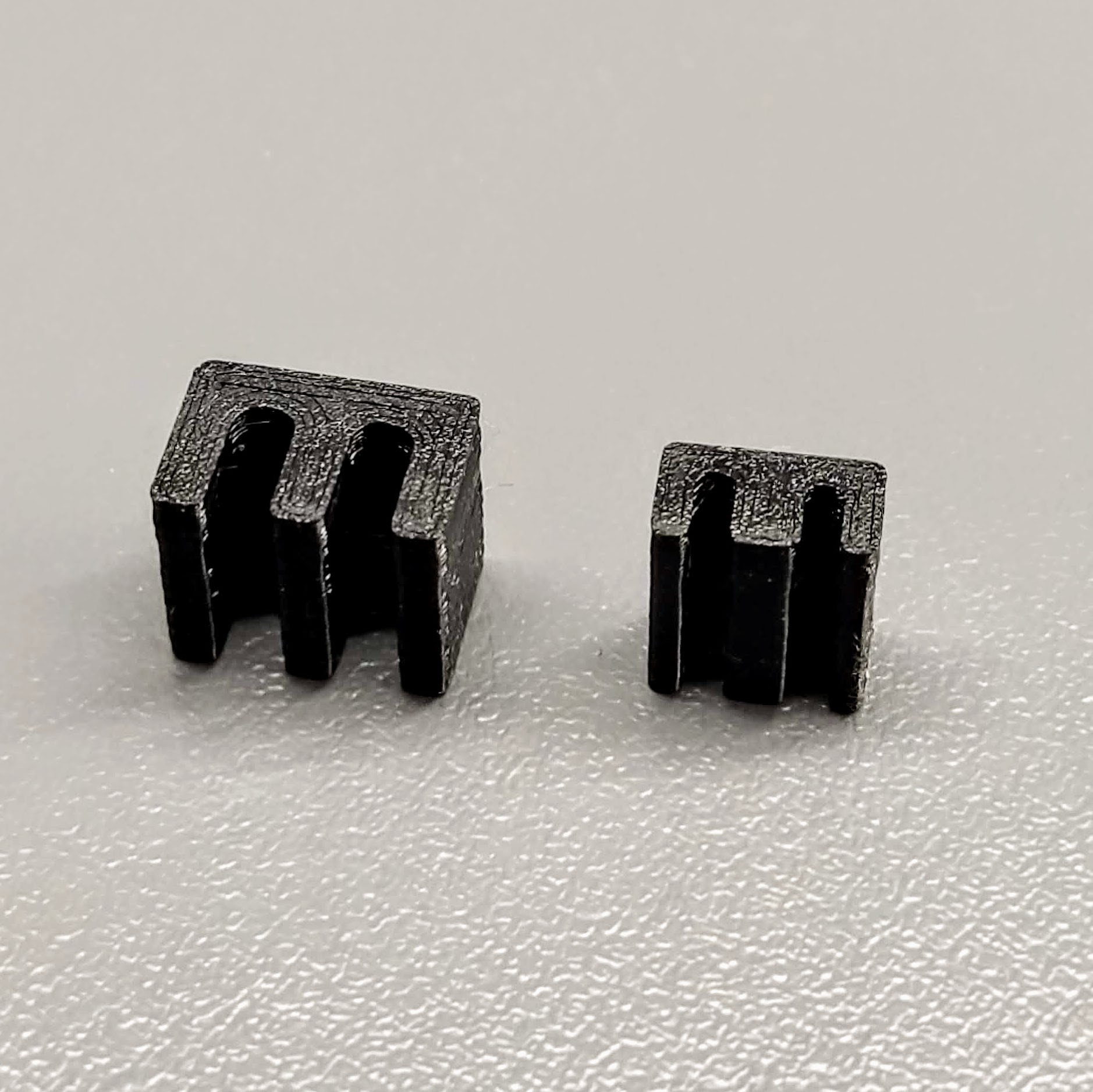Simple Filament Clip - 1.75mm and 2.85mm by WillyCKH | Download free ...