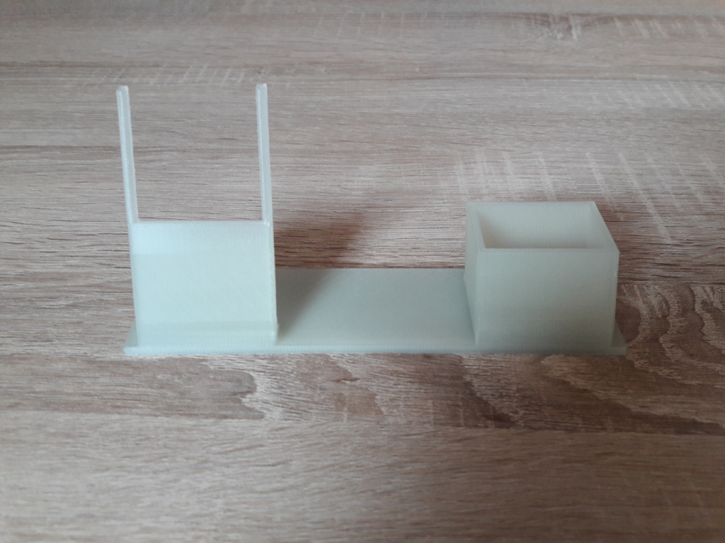 Xbox 360 Controller holder by Dante | Download free STL model ...