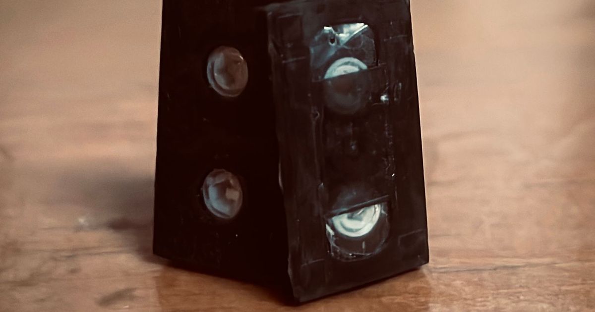 VHS Tape Charm by Machenna56k | Download free STL model | Printables.com