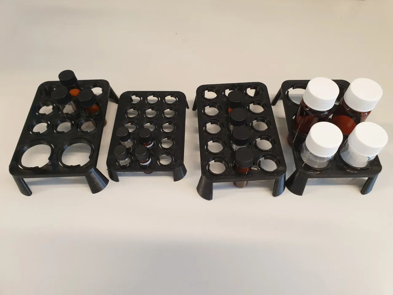 Vial Holder with arms by betaiv | Download free STL model | Printables.com