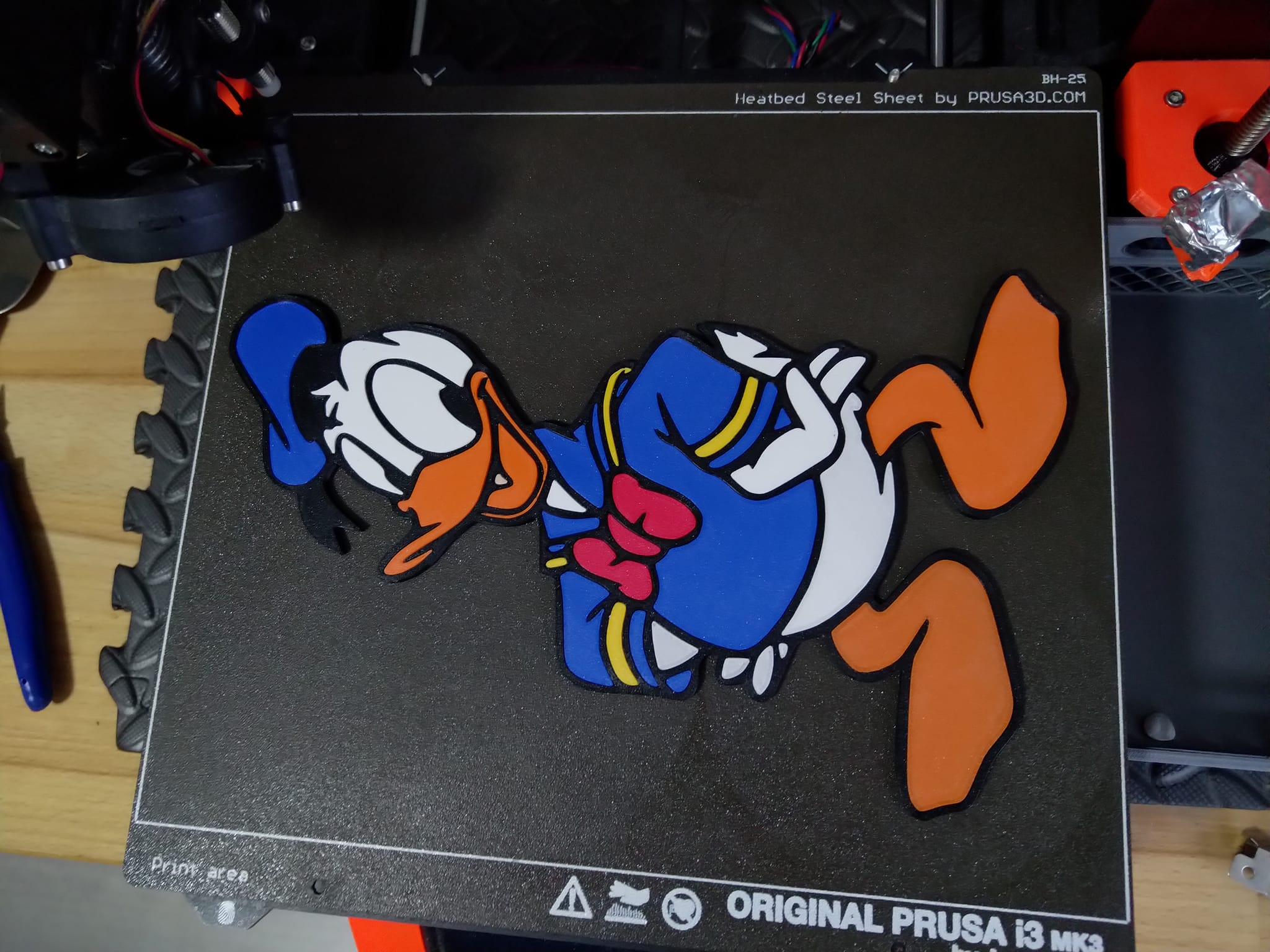 Donald Duck double sided multicolor by Ben D | Download free STL model ...