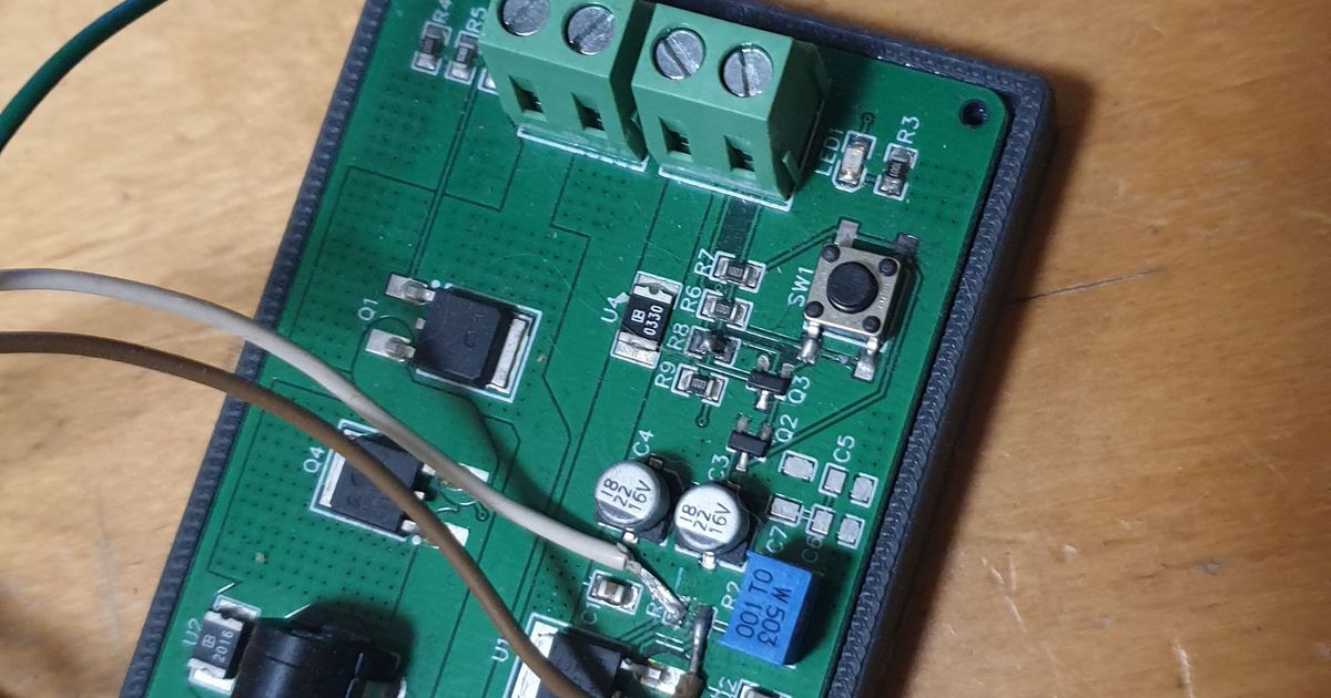 Simple PCB case by alwin rodewijk | Download free STL model ...