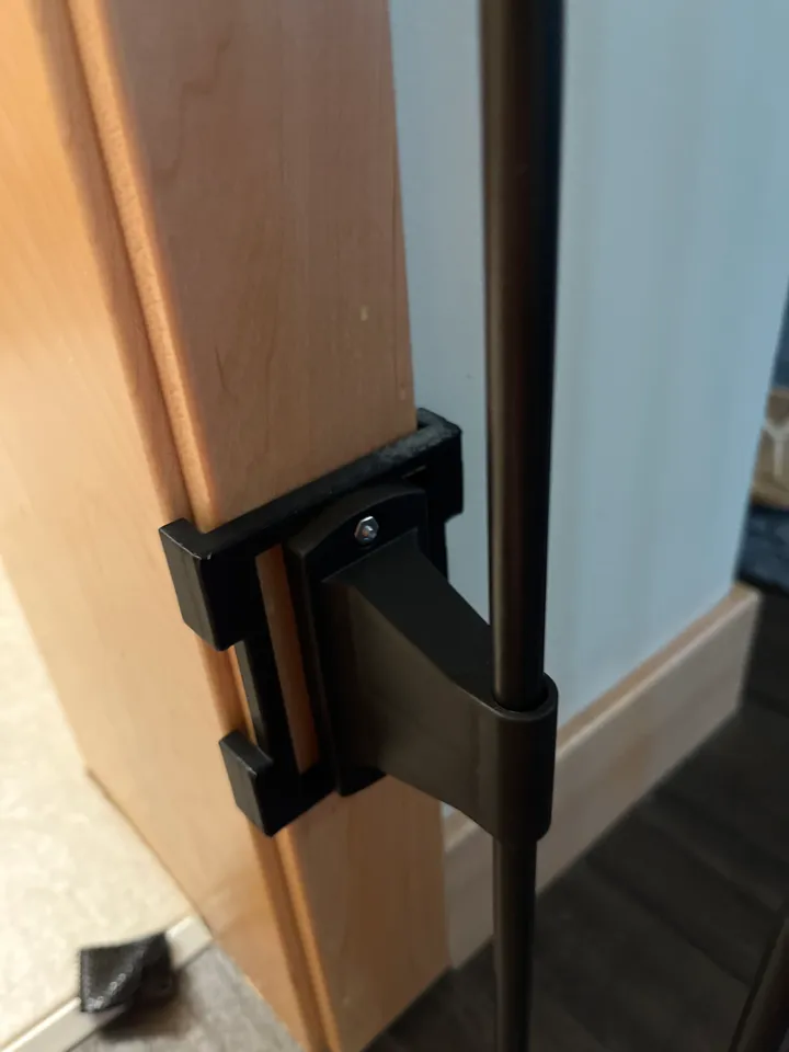 Door frame mount for doggy gate by Nick Bornt | Download free STL model ...