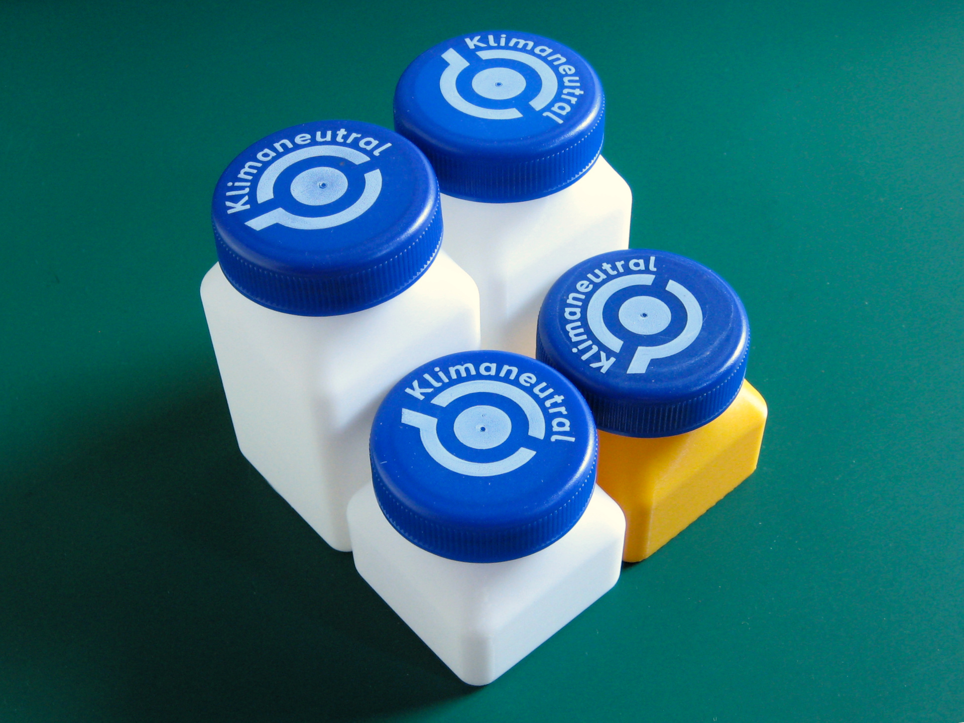 Big Milk Bottle Cap Container by spontaniel | Download free STL model ...