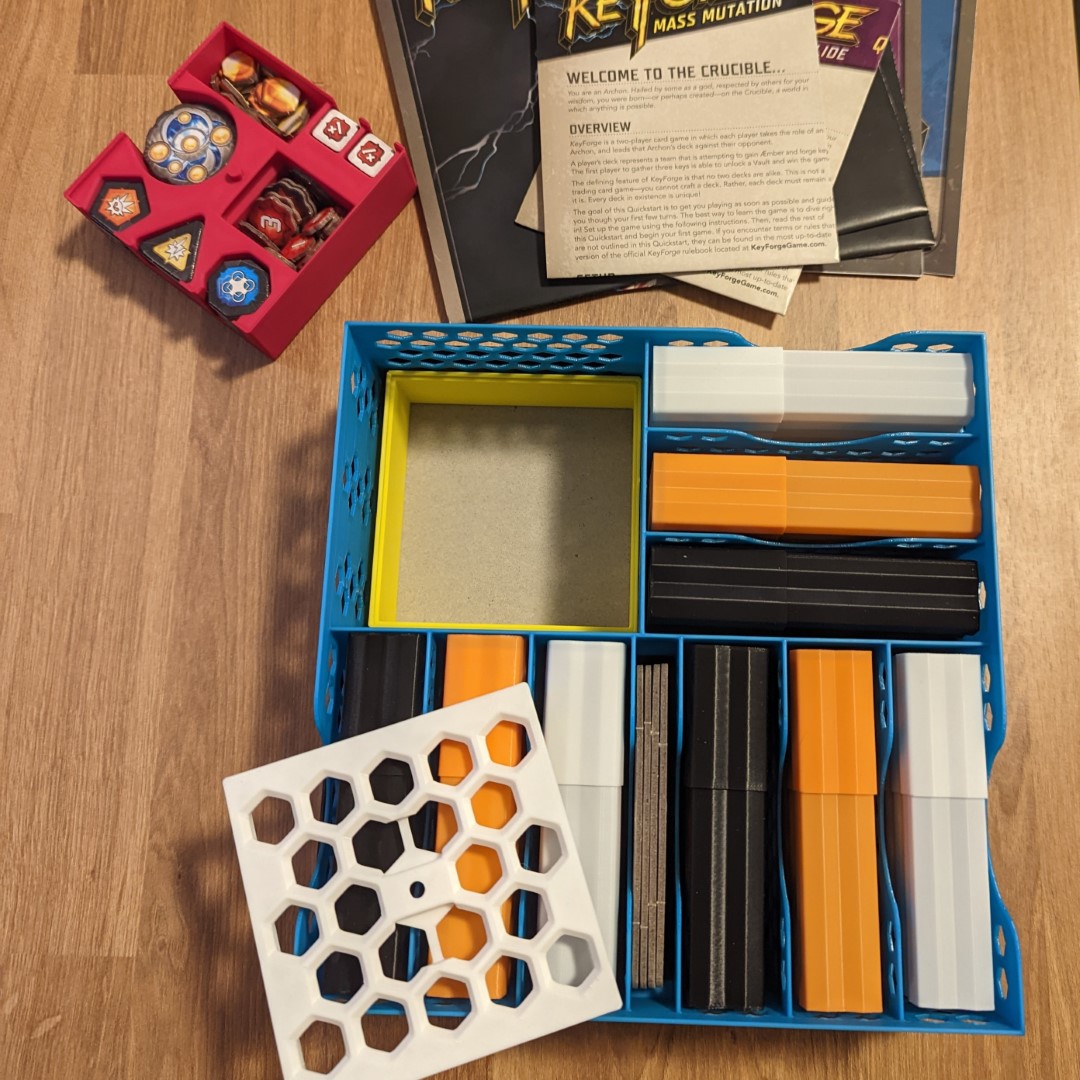KeyForge Battle Chest (Starter Box Organizer) by Dalkain | Download ...