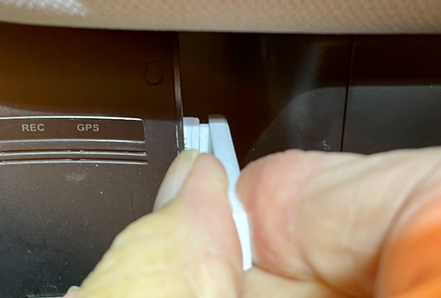 SD Card Remover/Inserter Finger by Bill W | Download free STL model ...