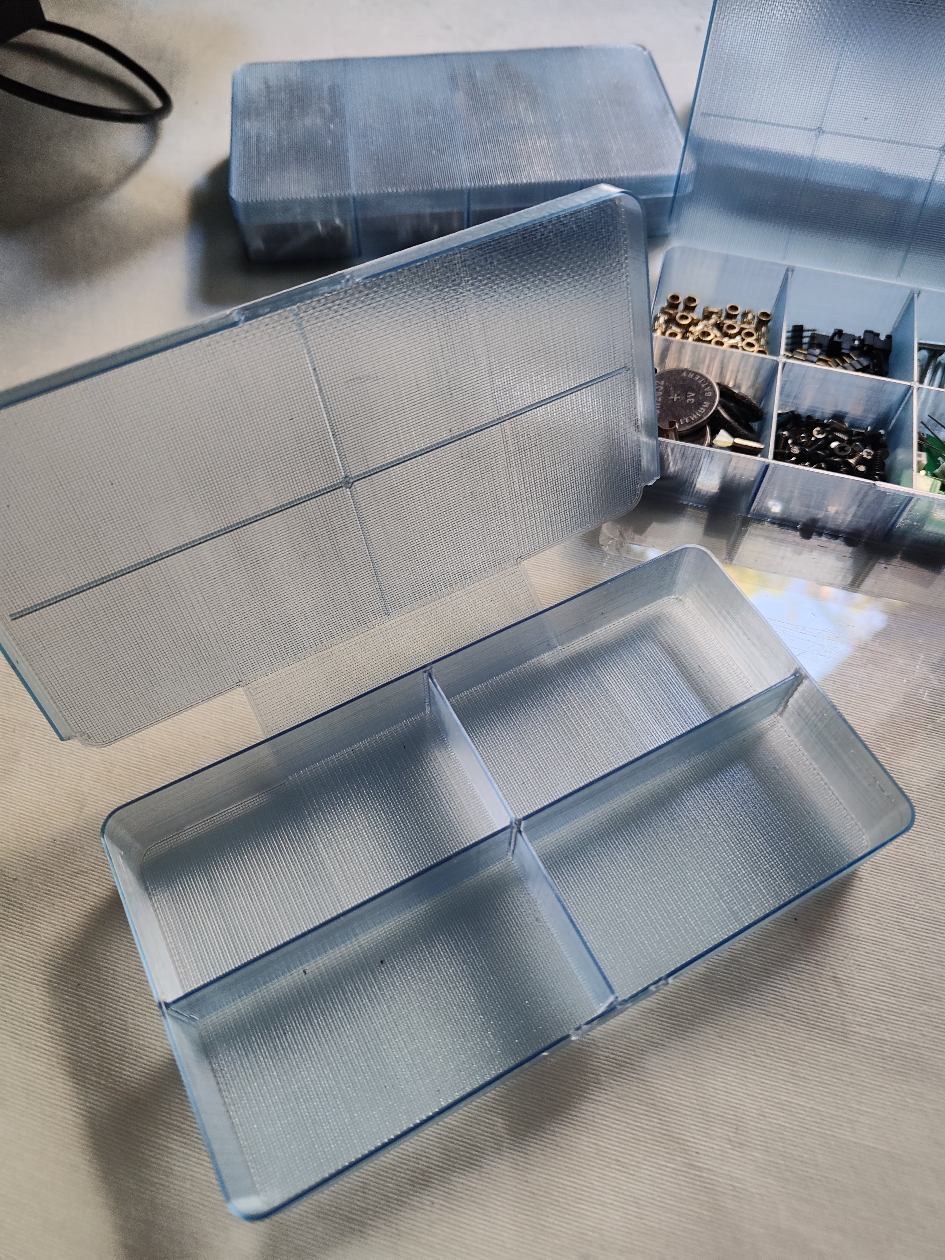 Foldable print in place sorting box for small parts by function.3d ...