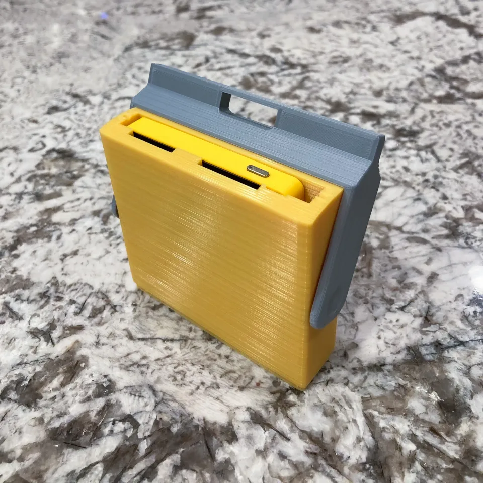 Playdate Playmate Case by Zachary Snyder | Download free STL model ...