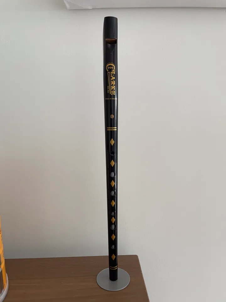 6.5mm Tin Whistle display stand with Flat Base by hughrawlinson ...