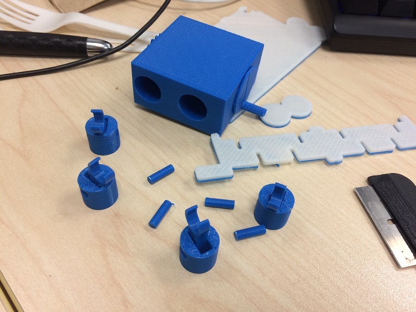 Small Mechanical Boxer Engine Model by Julius3E8 | Download free STL ...