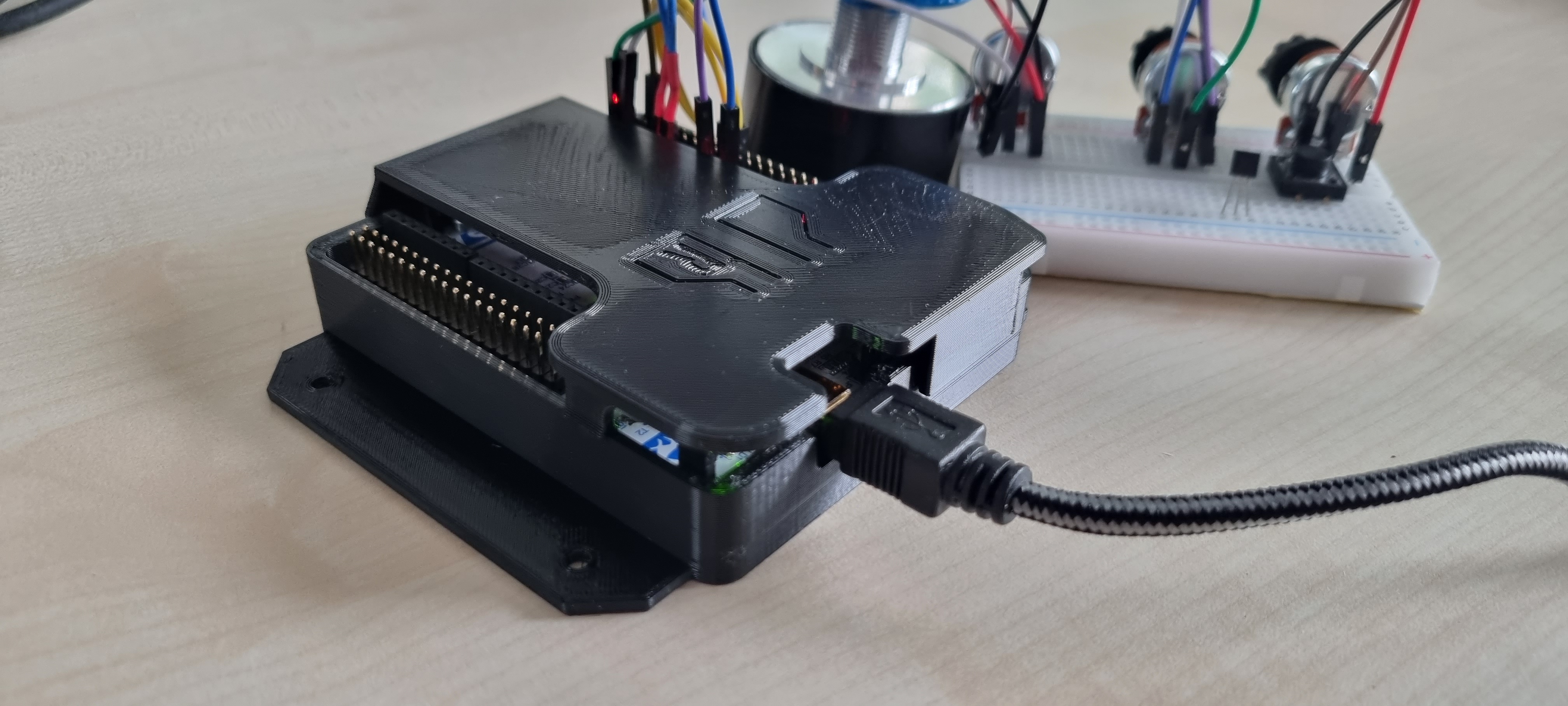 Nucleo 64 case with cover by jacek | Download free STL model ...