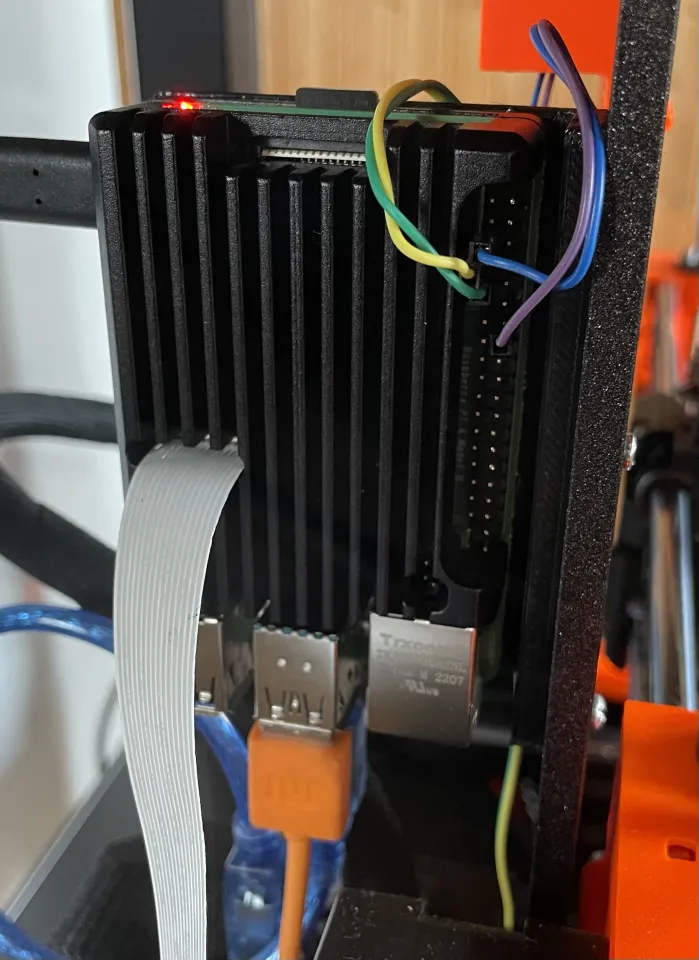 Raspberry Pi 4 armor case mount for Prusa MK3(S+) by Arek | Download ...