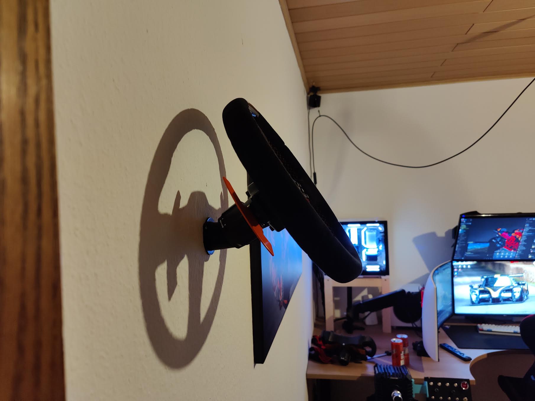 Fanatec Wheel Wall Mount par Adrian | Téléchargez gratuitement un ...