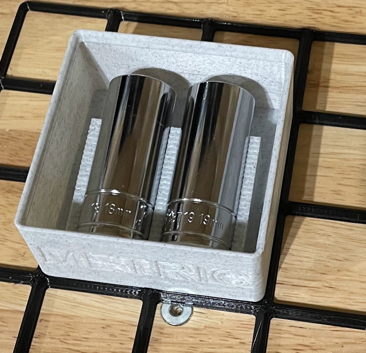 Gridfinity deep socket holder 18-19 mm by Yoann | Download free STL ...