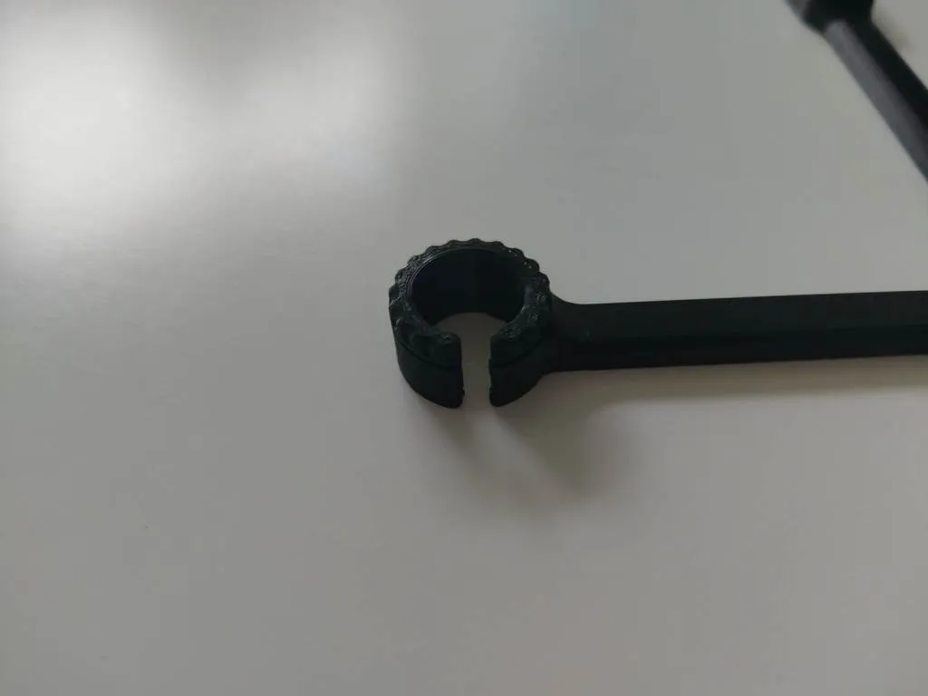 Wanhao i3 Filament Guide (w/ Integrated Locking Ring) by Arctic3Design ...