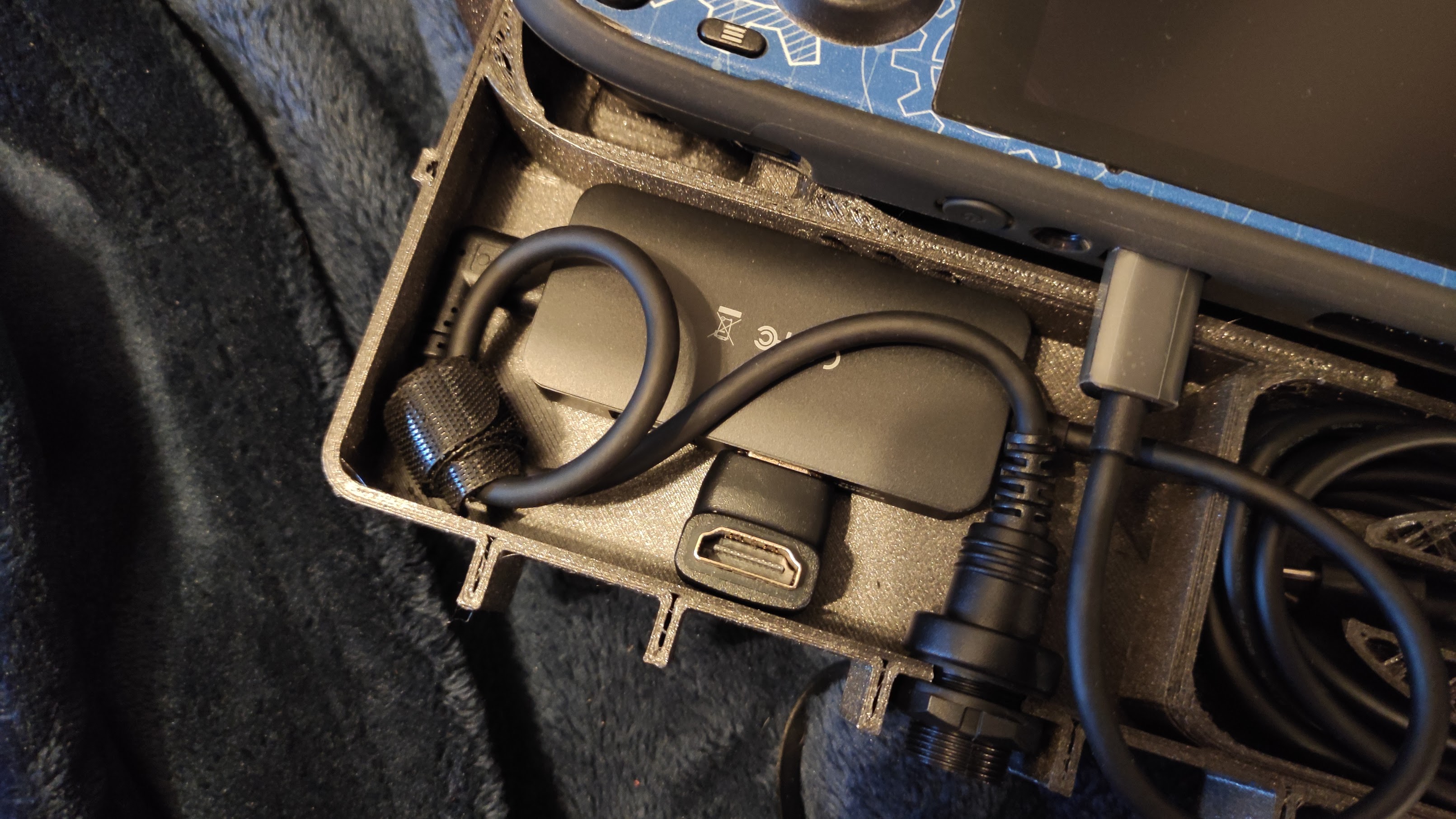 Steam Deck "CYBERDECK" by LWC | Download free STL model | Printables.com