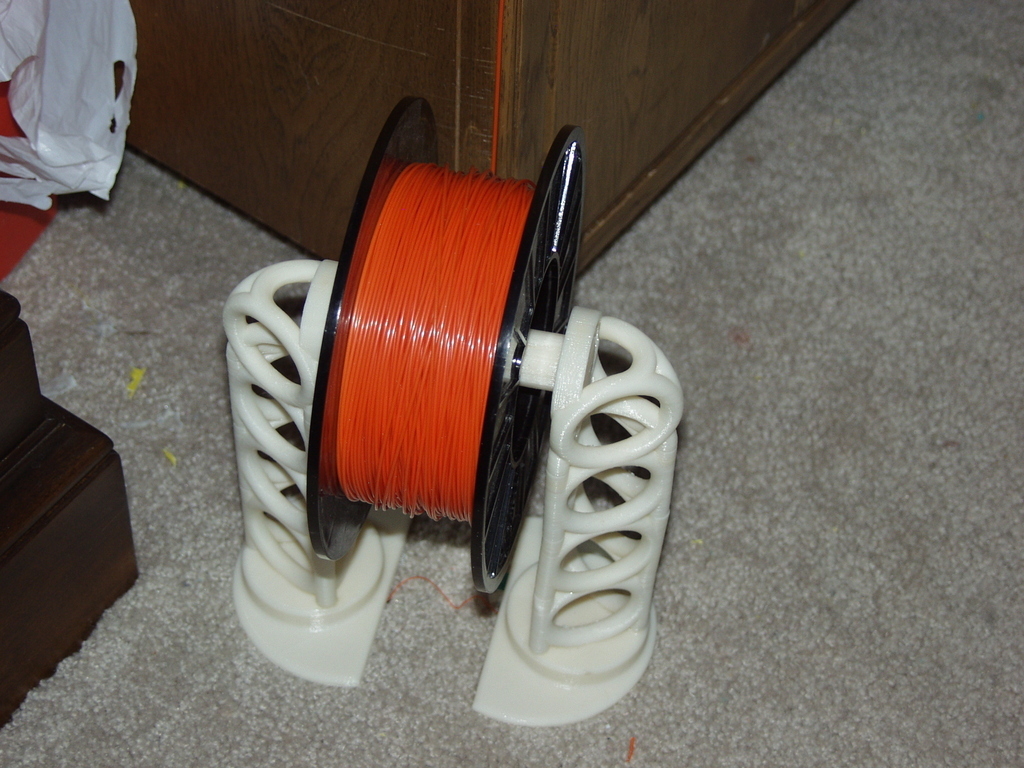 Outrageously Overengineered Filament Stand for ANY Size Reel by Peter L ...