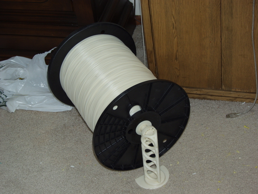 Outrageously Overengineered Filament Stand for ANY Size Reel by Peter L ...