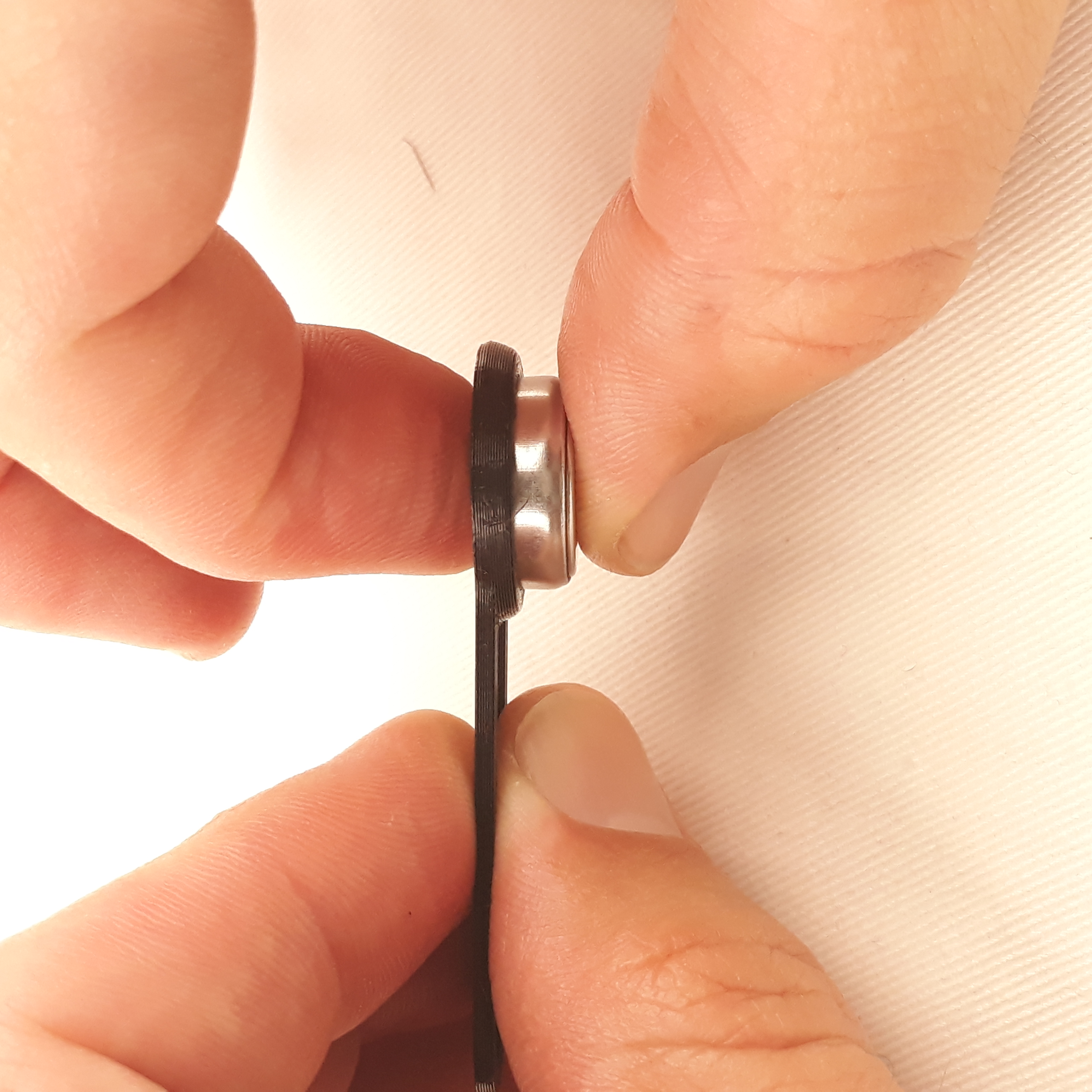 iButton F5 keychain holder by rorys3D | Download free STL model ...