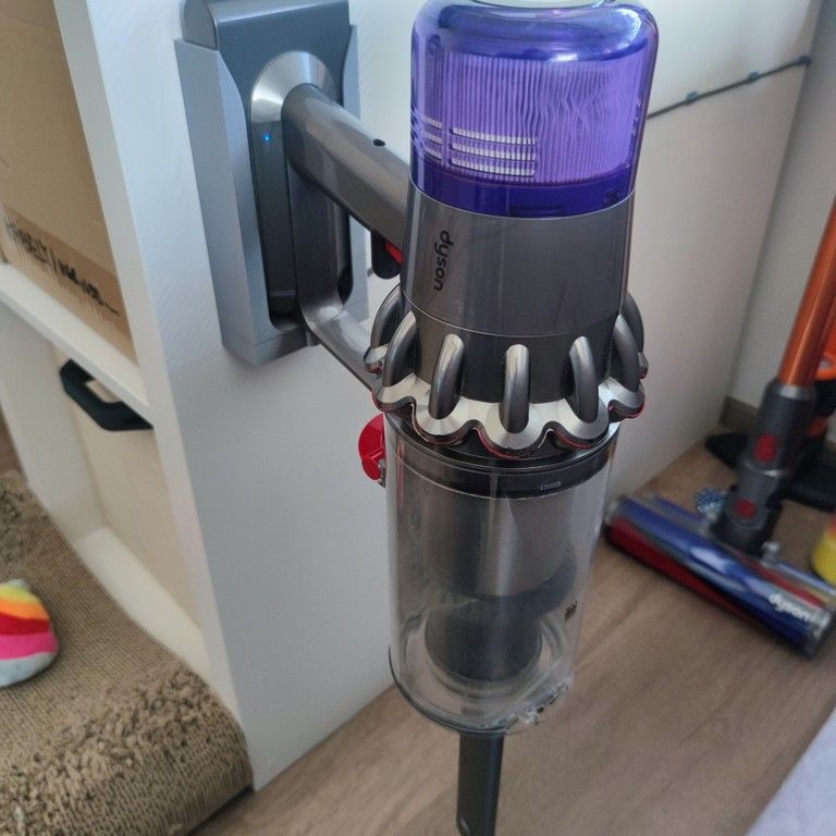 Dyson V11 V15 Wall mount by Modu Download free STL model Printables