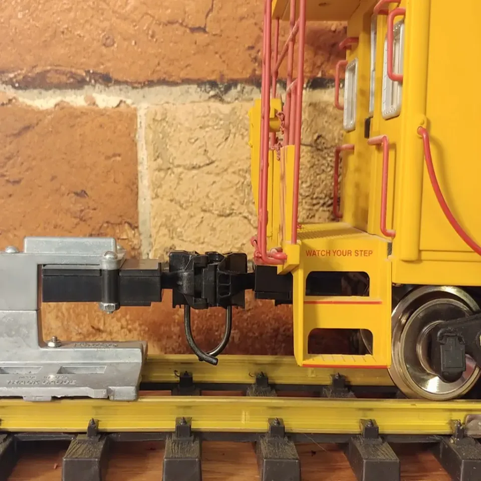 USA Trains Caboose Kadee coupler adapter by Manimal | Download free STL ...