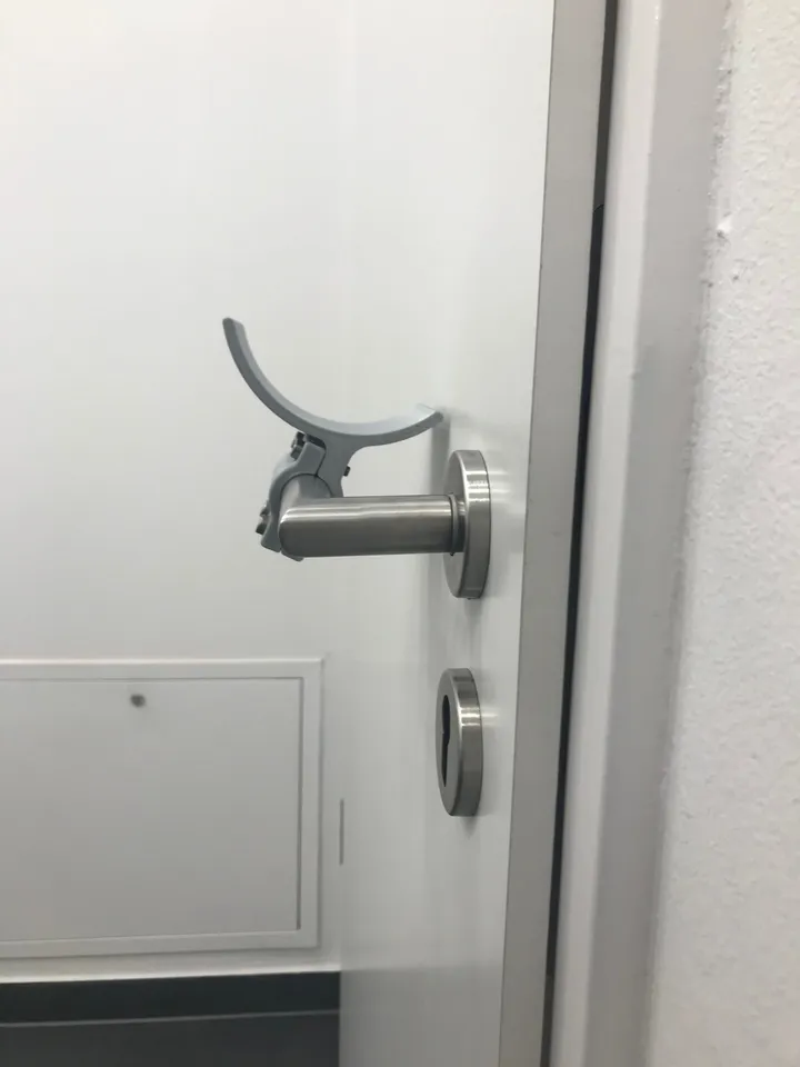 elbow door opener by hannssen | Download free STL model | Printables.com