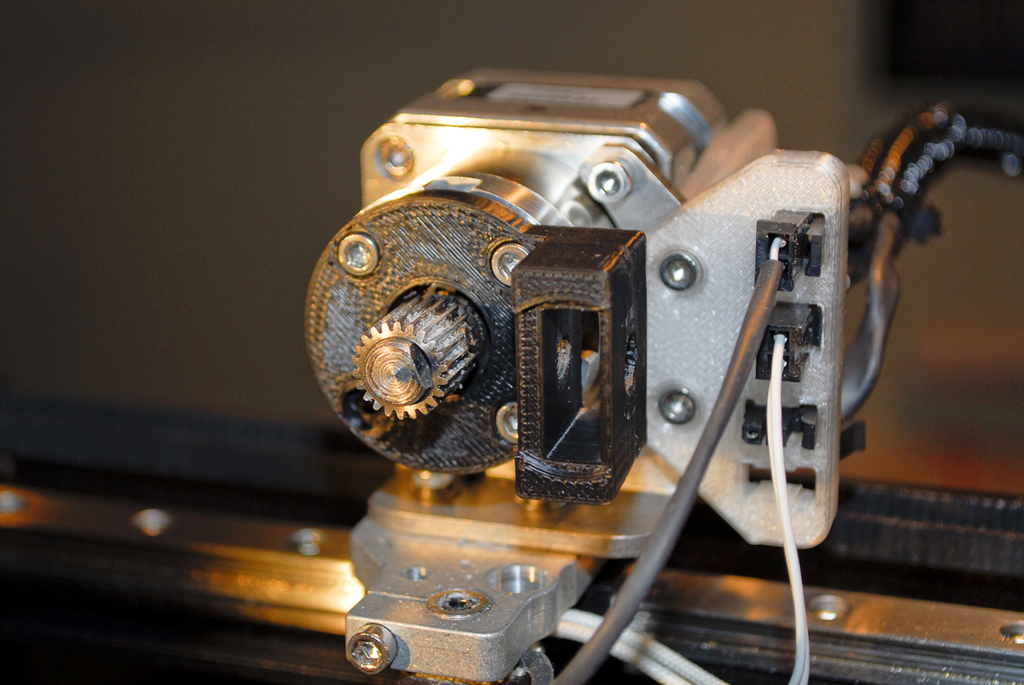 Makergear M2 Dial Indicator Mount (V4 extruder) by sthone | Download ...