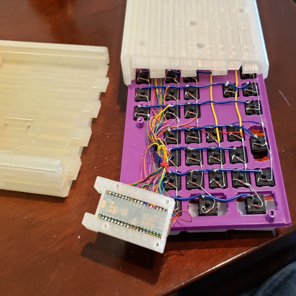 Update, Full custom 104 Keyboard, Case V2 by robotcans | Download free ...
