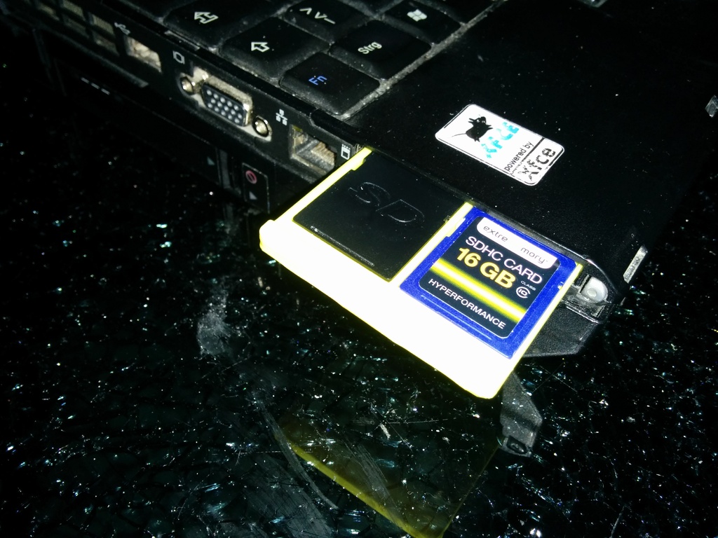 Improved Express card slot SD card wallet by zeus | Download free STL ...