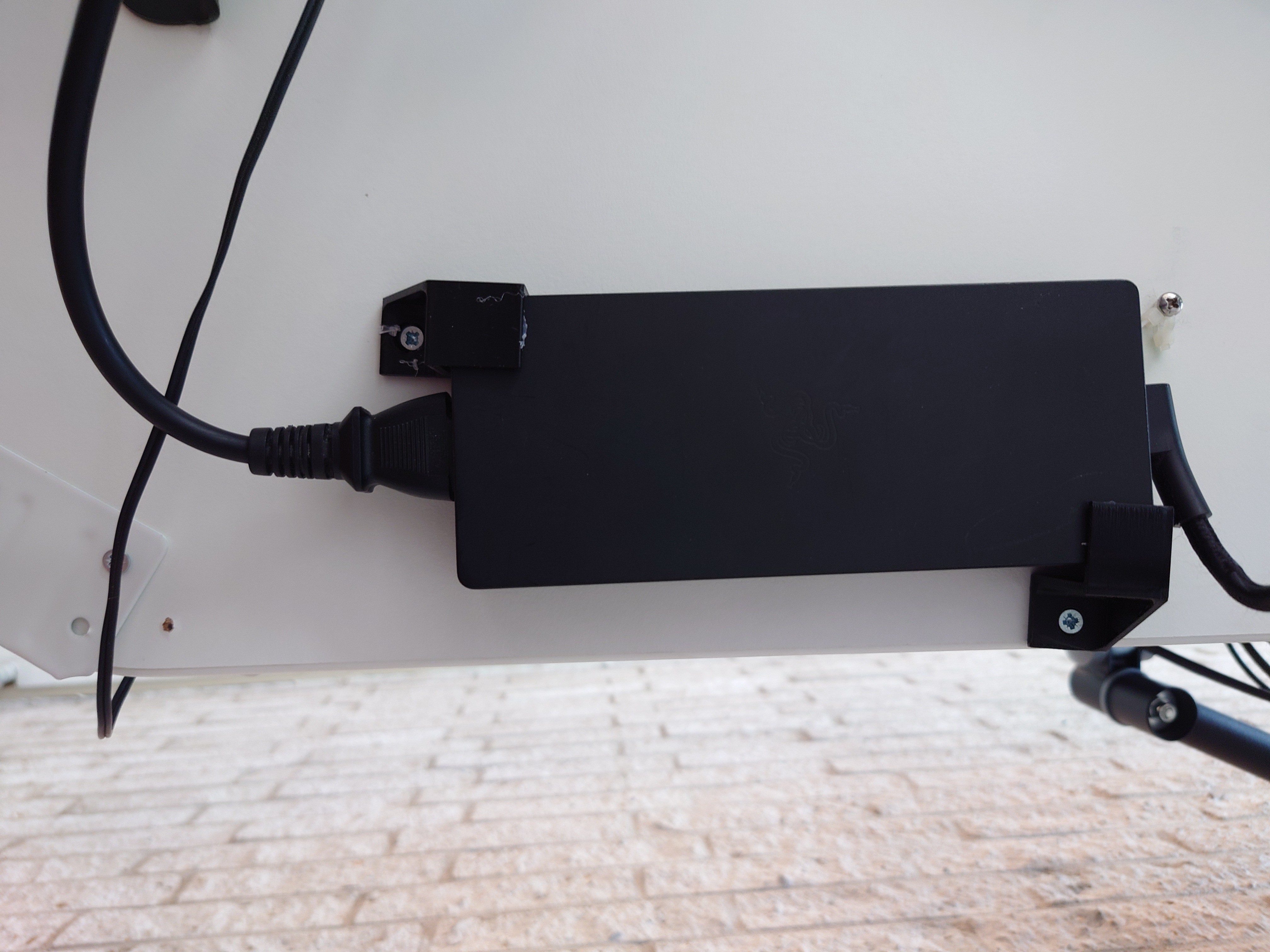 Blade Razer 15 Studio Edition power adapter holder by Rob the 3D ...