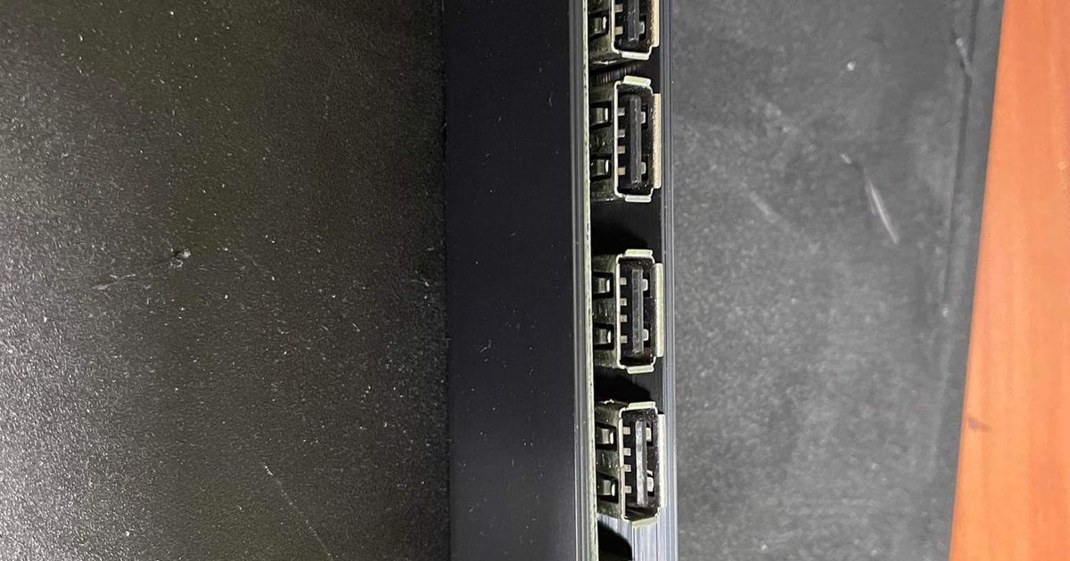 USB HUB CASE by momsz | Download free STL model | Printables.com