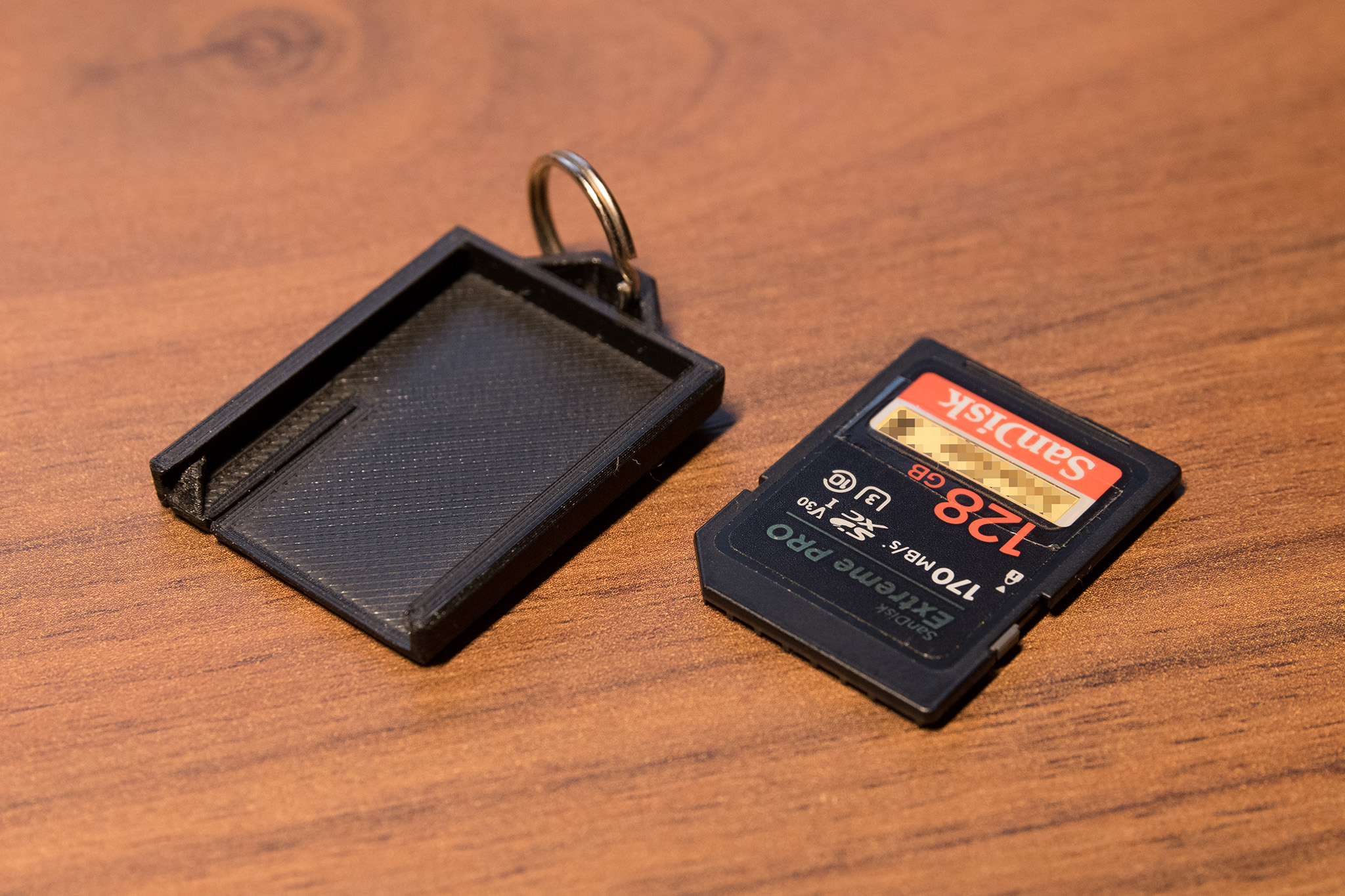 Keychain SD Card Holder by Skewed Perception | Download free STL model ...