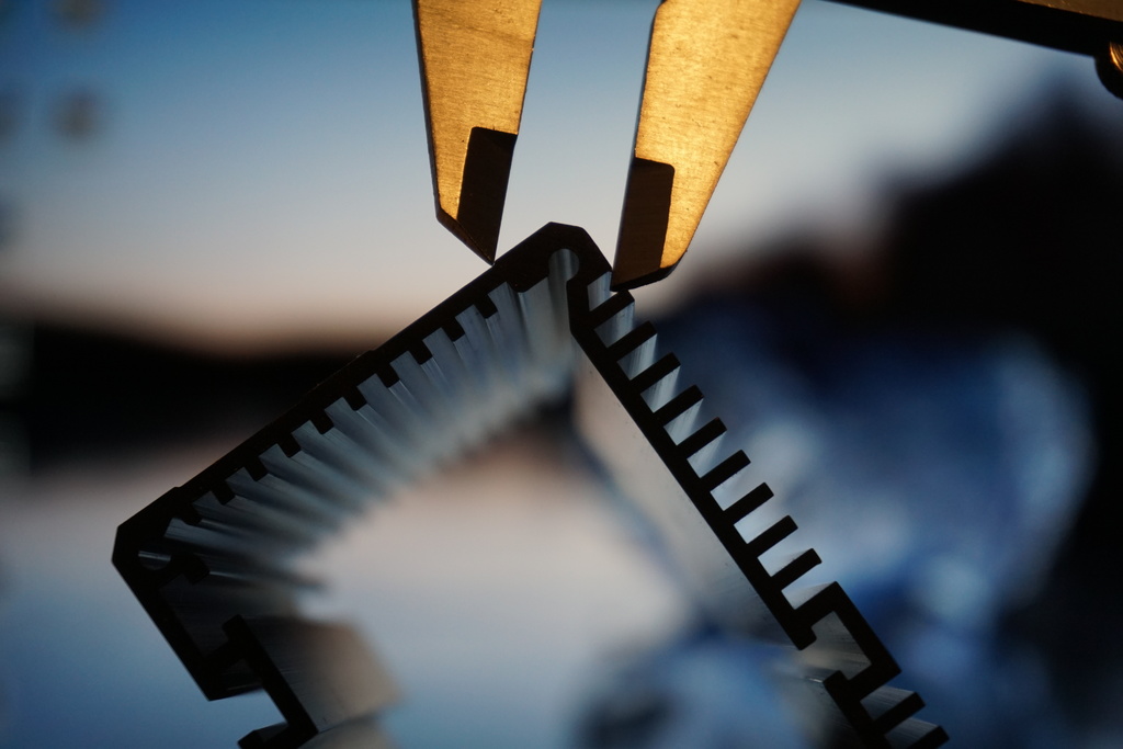 HandOfCronus216b - The integrated pan and slide camera system by n ...