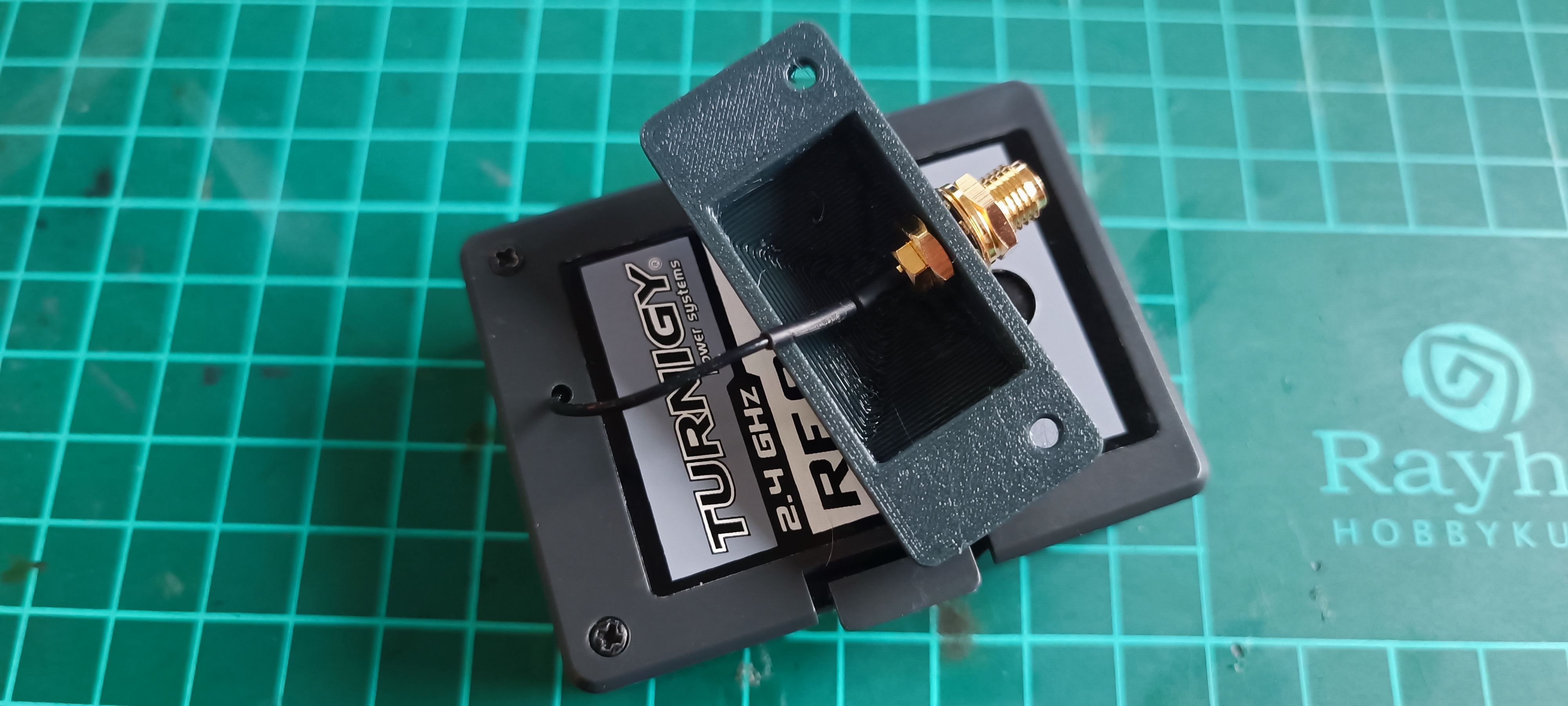 Turnigy 9x Antenna to JR Module relocation by Michal K | Download free ...