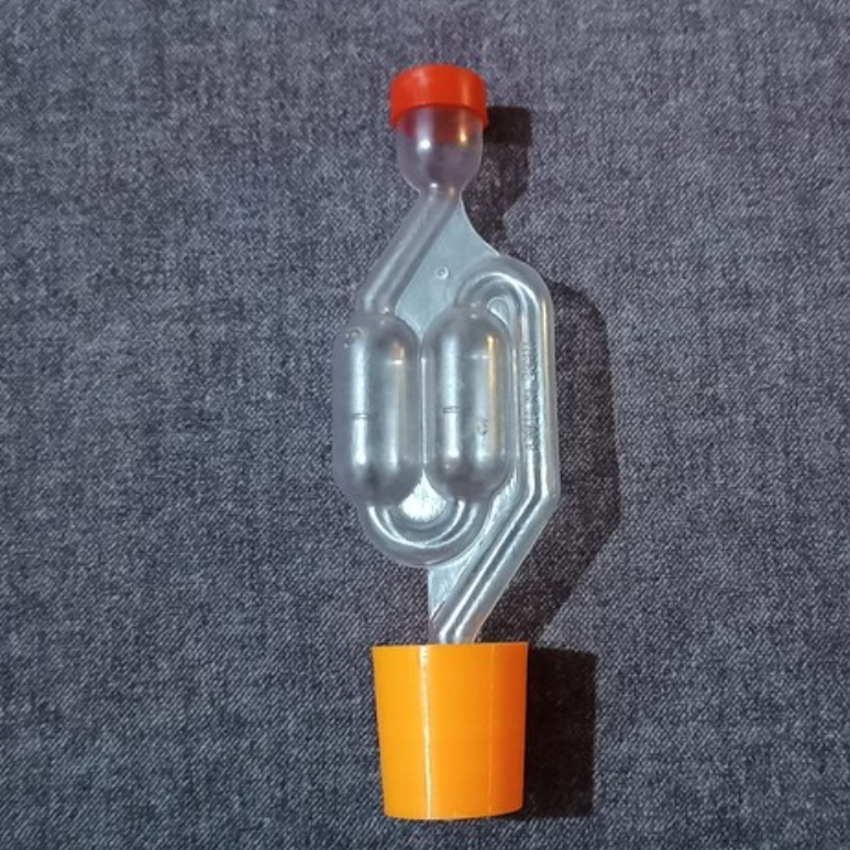 Airlock Plug for 5 Liter Water Bottles autorstwa lunchweek | Pobierz ...