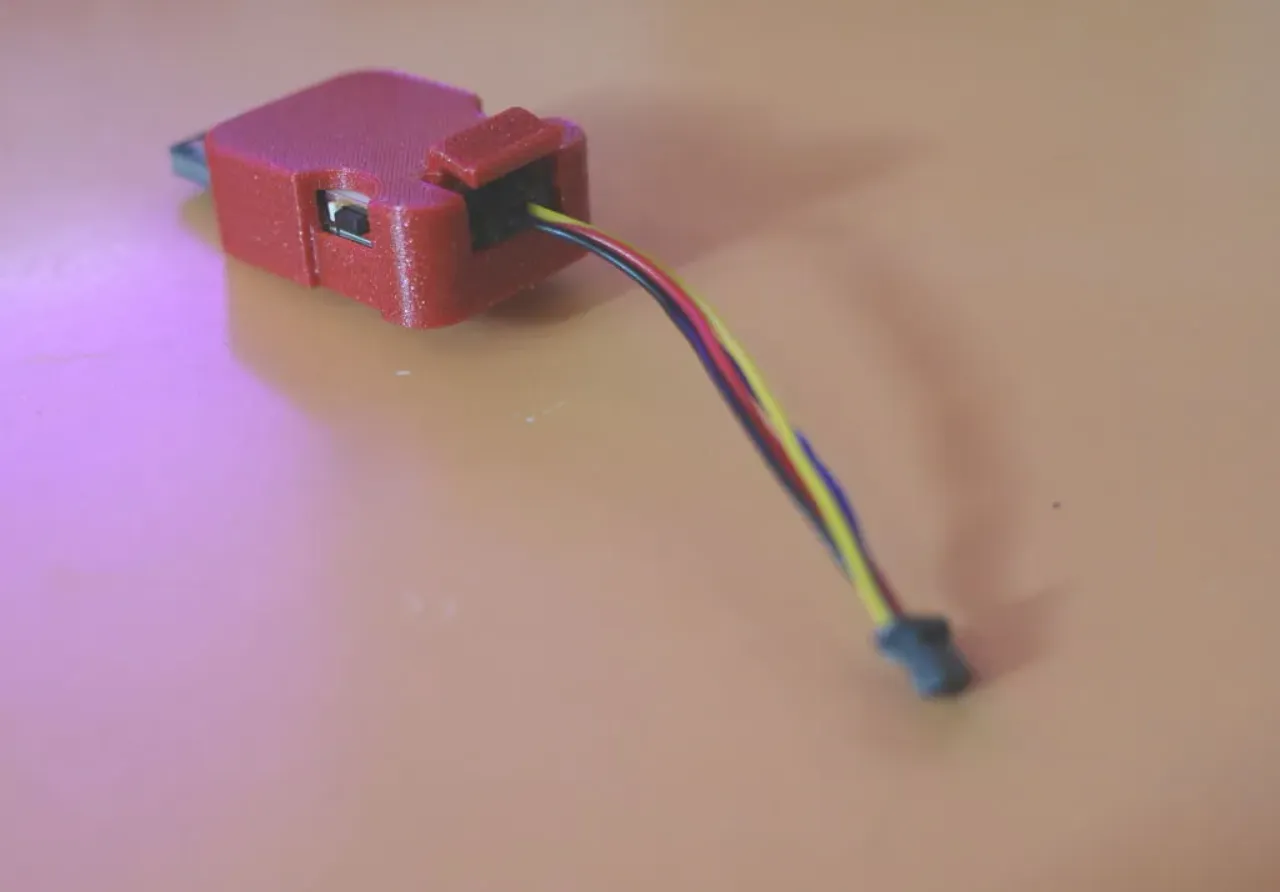 A microcontroller Keychain (with FREECAD file) by ManelTo | Download ...