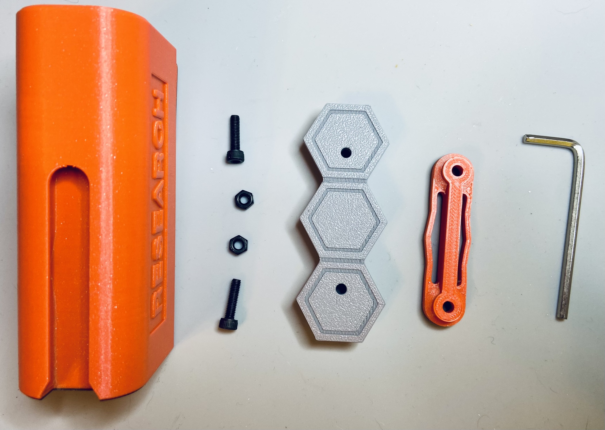 Spring Latch Honeycomb Wall Connector by 3DyPrinterGuy | Download free ...