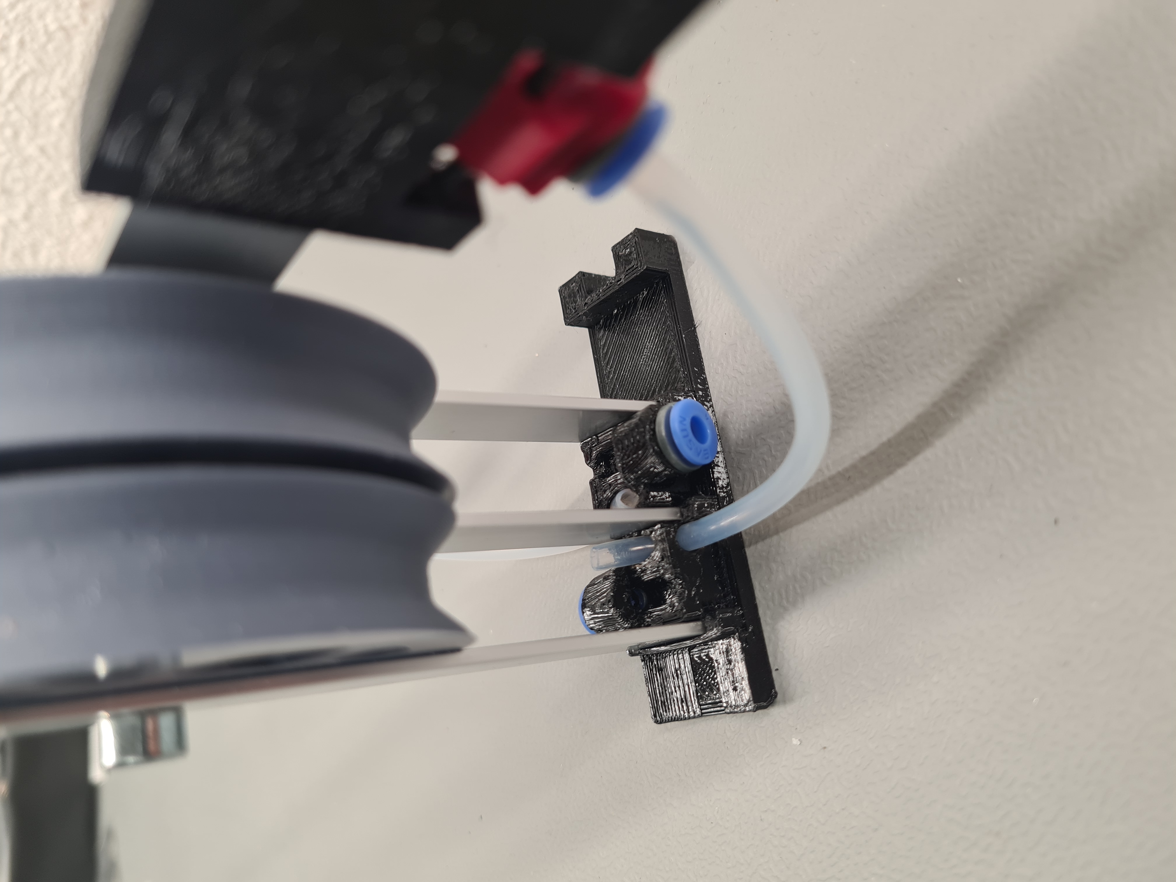 Filament buffer for Ikea DryBox by vbretsch | Download free STL model ...