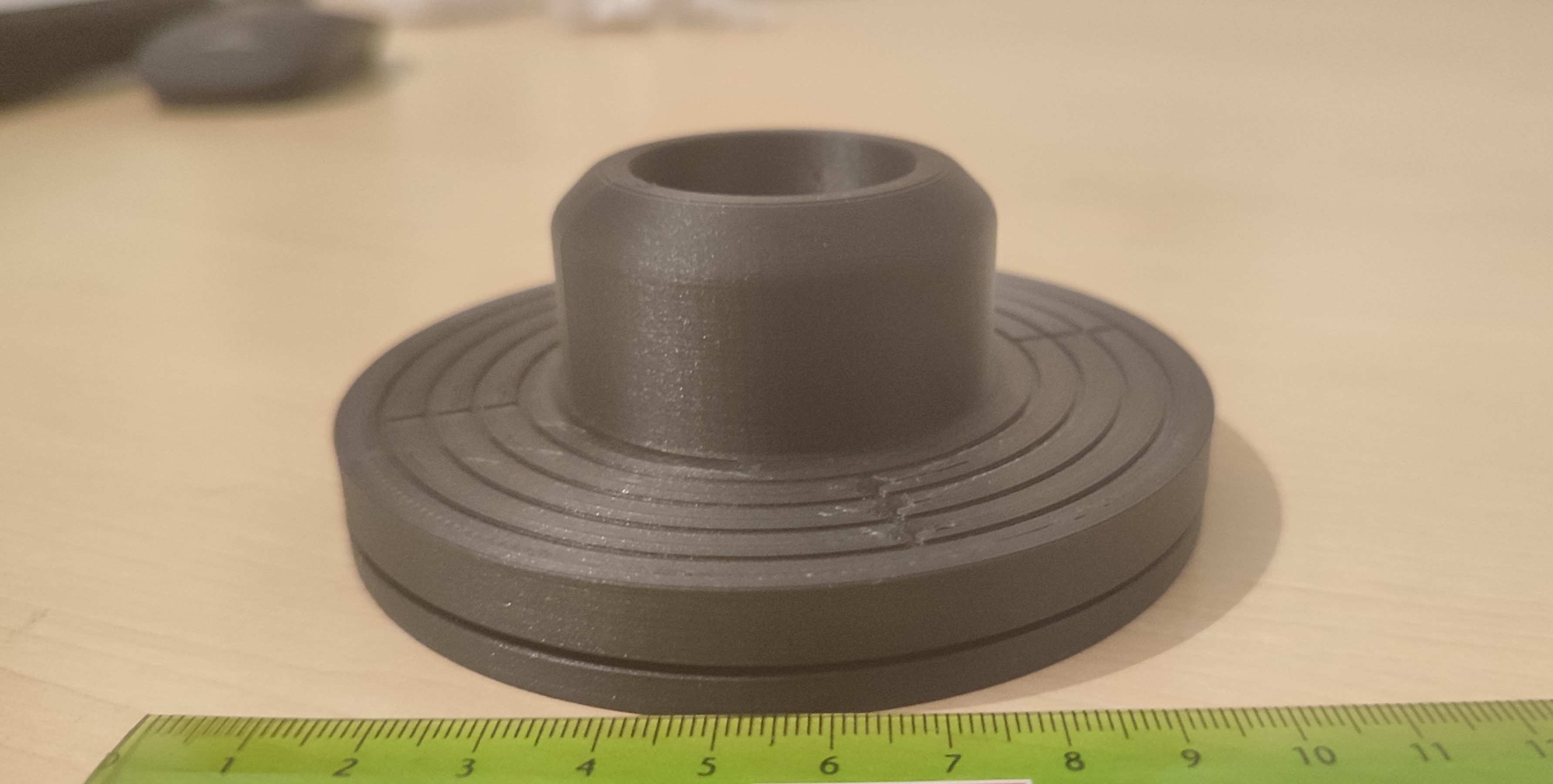 Horizontal Filament spool holder / roller for deformed spools by Lucas ...