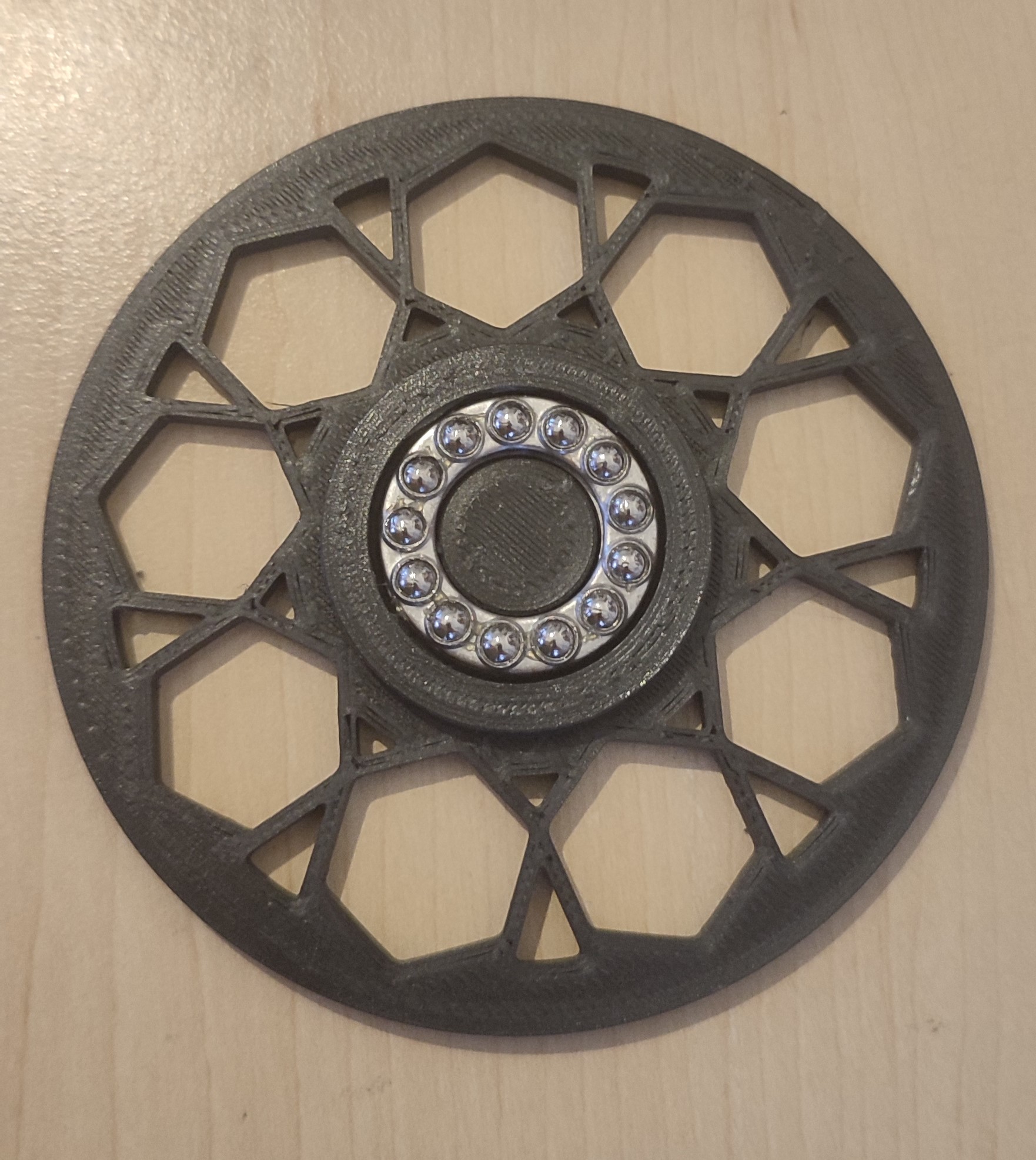 Horizontal Filament spool holder / roller for deformed spools by Lucas ...