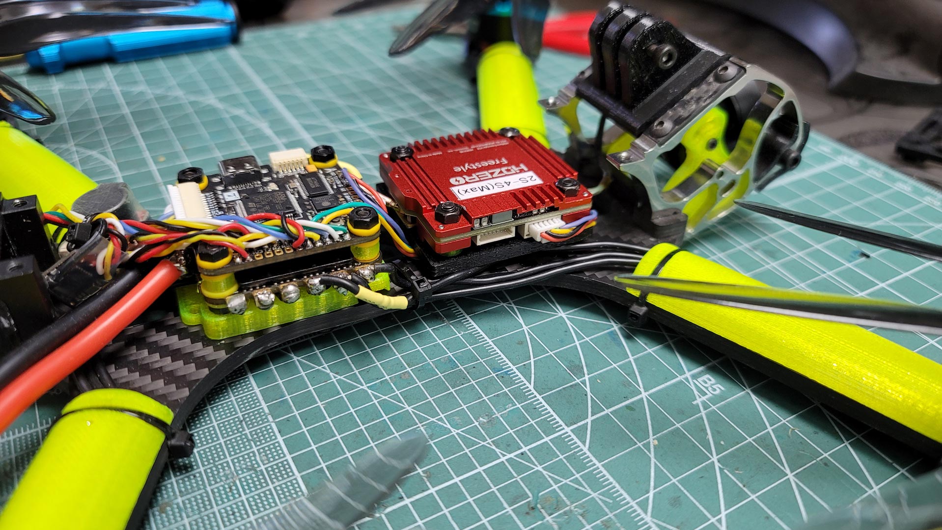 HDZero Freestyle Mount 30x30 by Optikool | Download free STL model ...