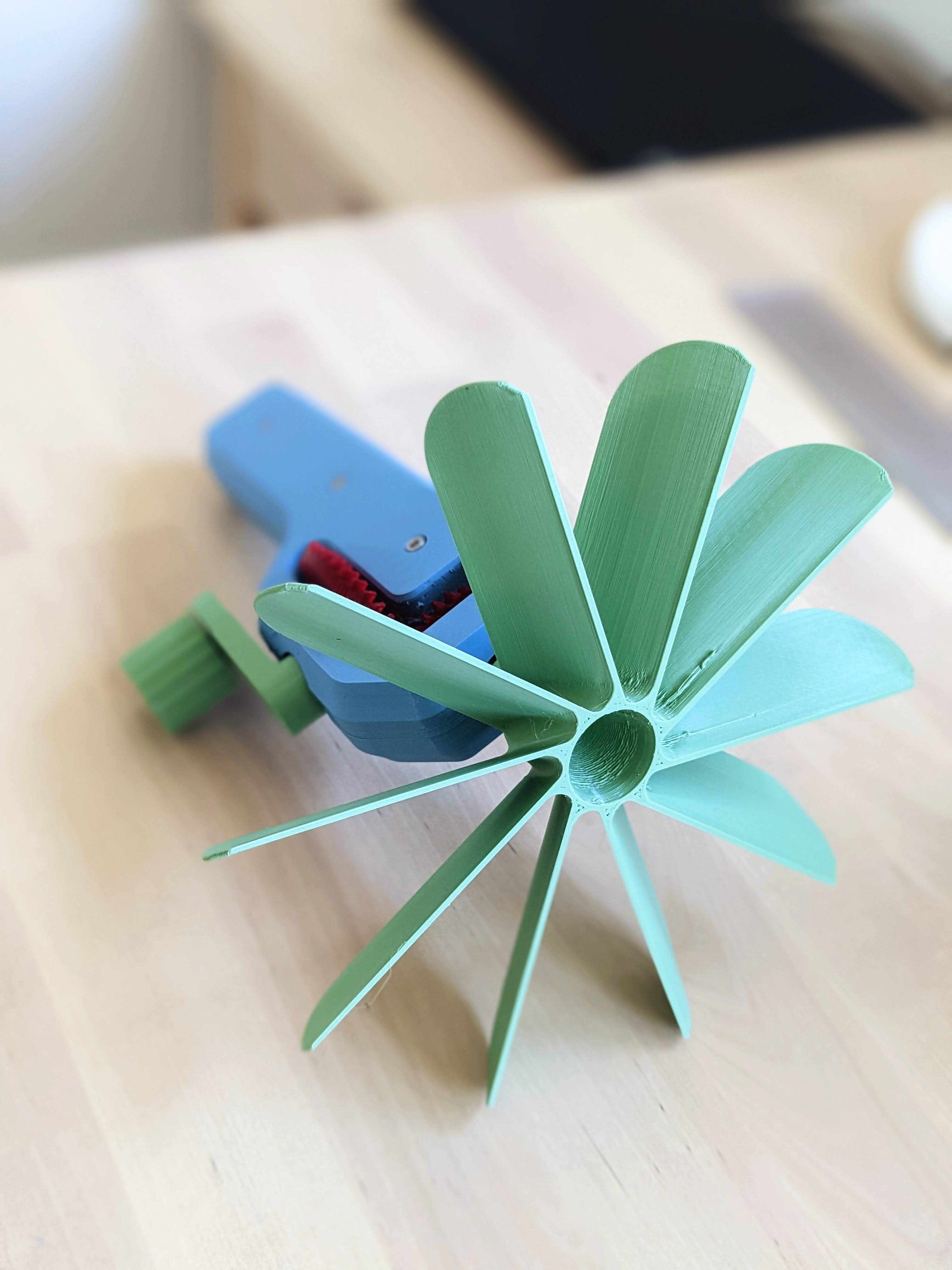 Rotating Machine by pachek | Download free STL model | Printables.com