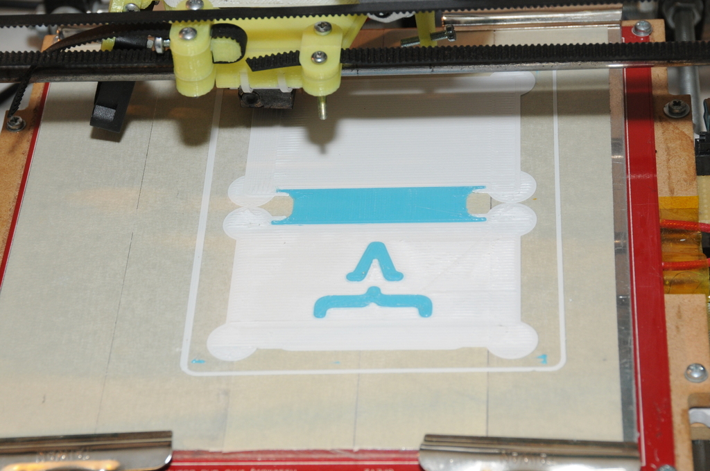 Case with flexible filament hinge by Jonni | Download free STL model ...