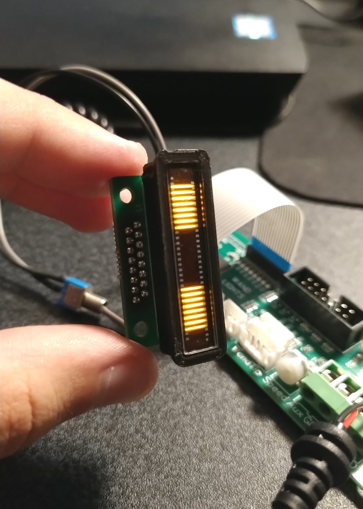 Bargraph bezel (for 28 segment bargraph) by Jimsy33 | Download free STL ...