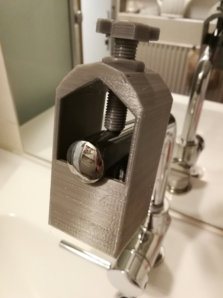 Easy to use faucet decalcifier by pbek | Download free STL model ...