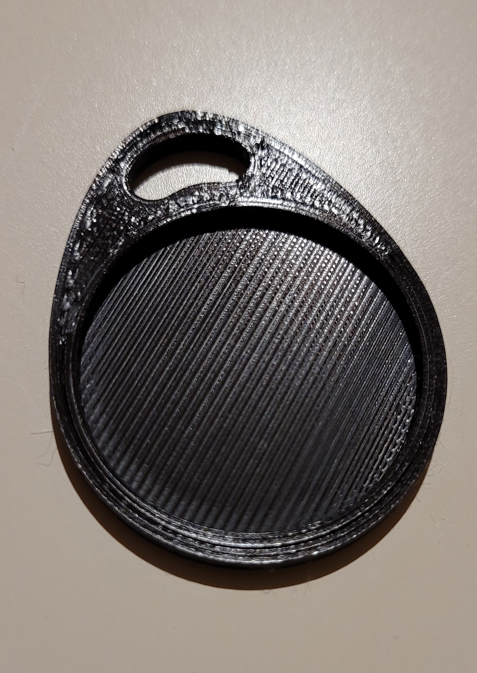 RFID/NFC tag - keychain holder by hrebijan | Download free STL model ...