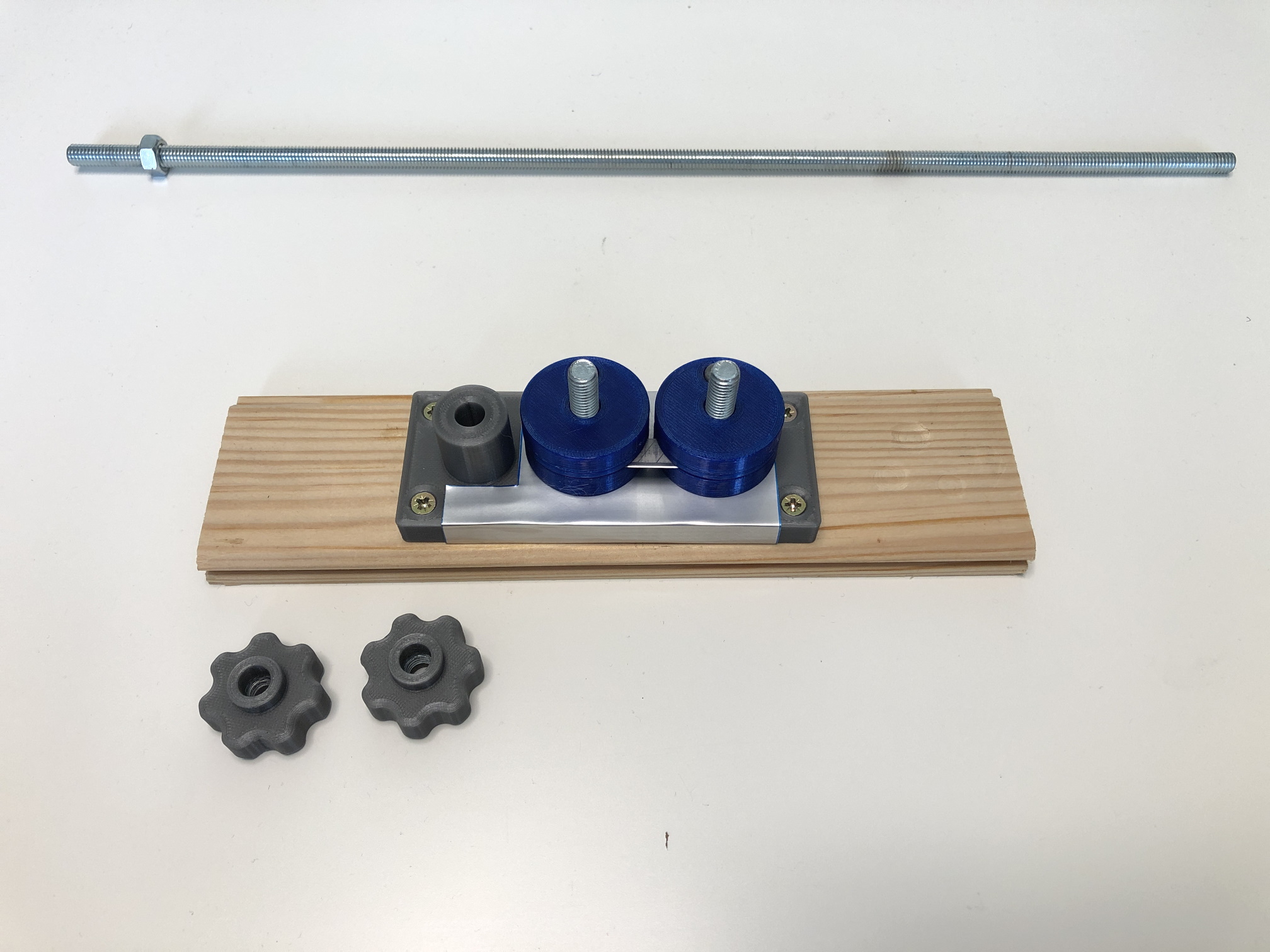 Simple PET Bottle Cutter by mirabatek | Download free STL model ...